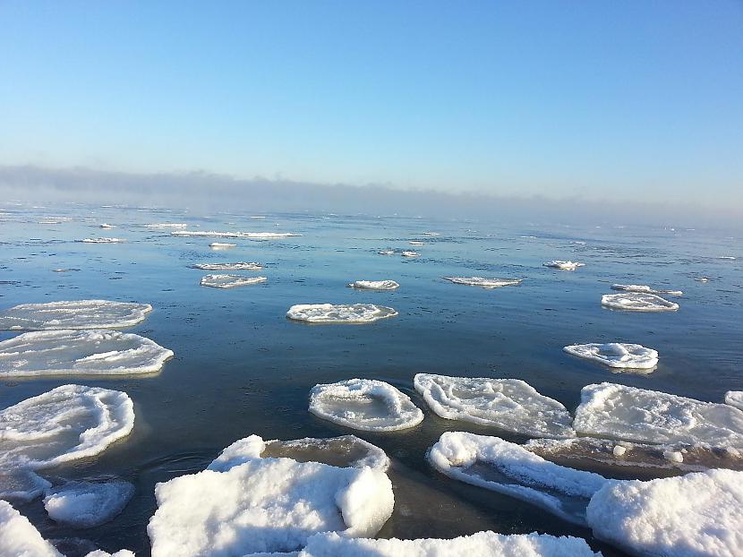 Ziema. Jūra. Ledus. - Spoki