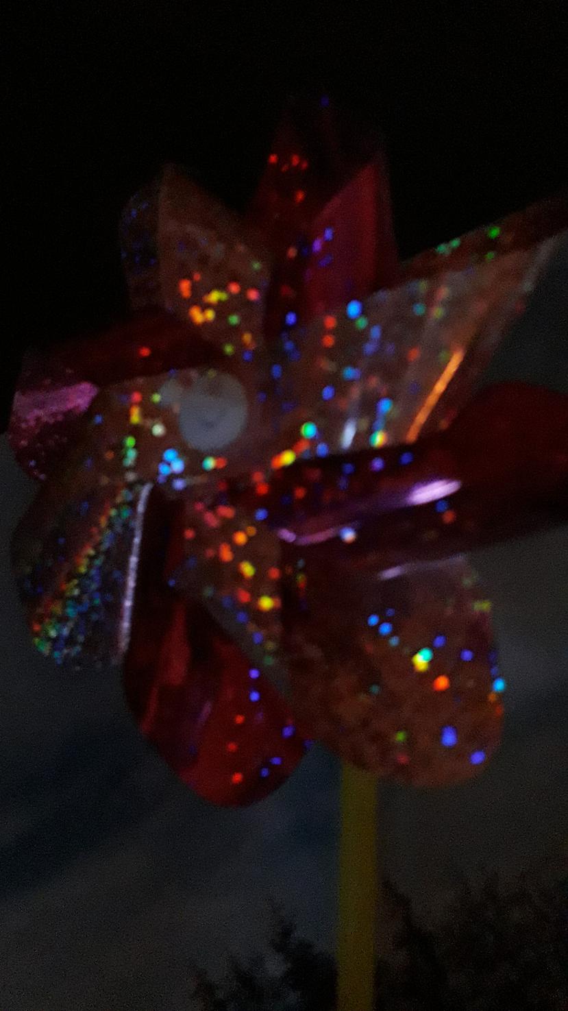 Aptauja par visu! - Spoki